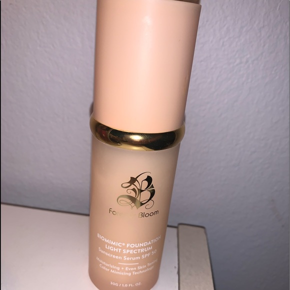 Makeup | Forever Bloom Biomimic Foundation | Poshmark